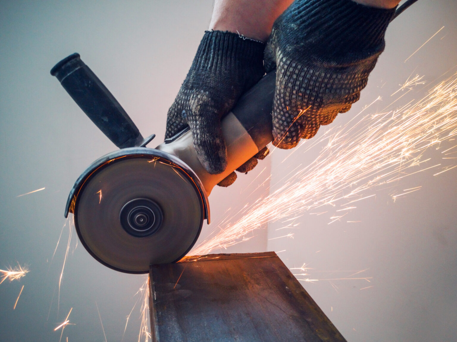 5 Practical Steps and Control Measures to Minimise Vibration Exposure ...